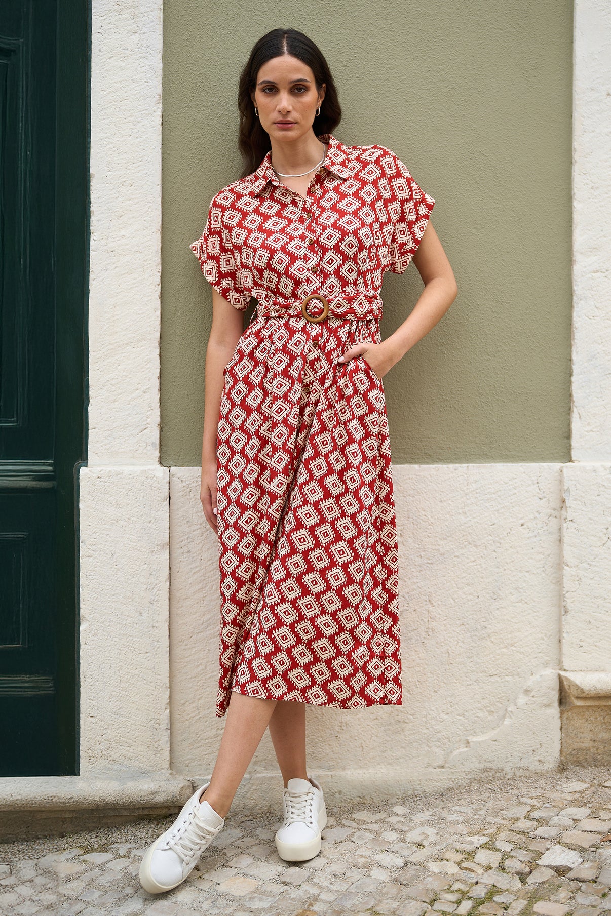 Yumi Red Viscose Midi Shirt Dress With Matching Belt | Yumi