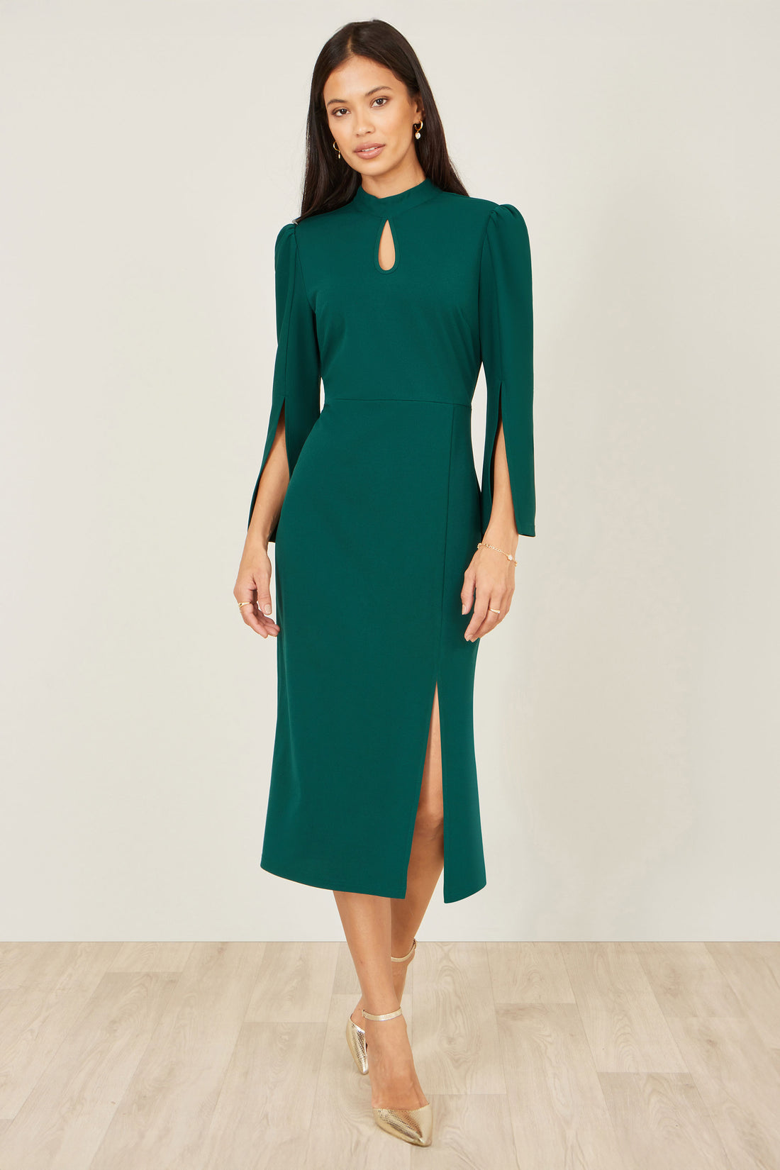 Yumi Green Fitted Midi Dress With Flute Sleeves | Yumi